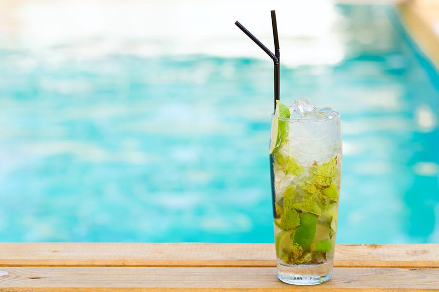 The Best Way to Cool Down a Swimming Pool | Sunplay